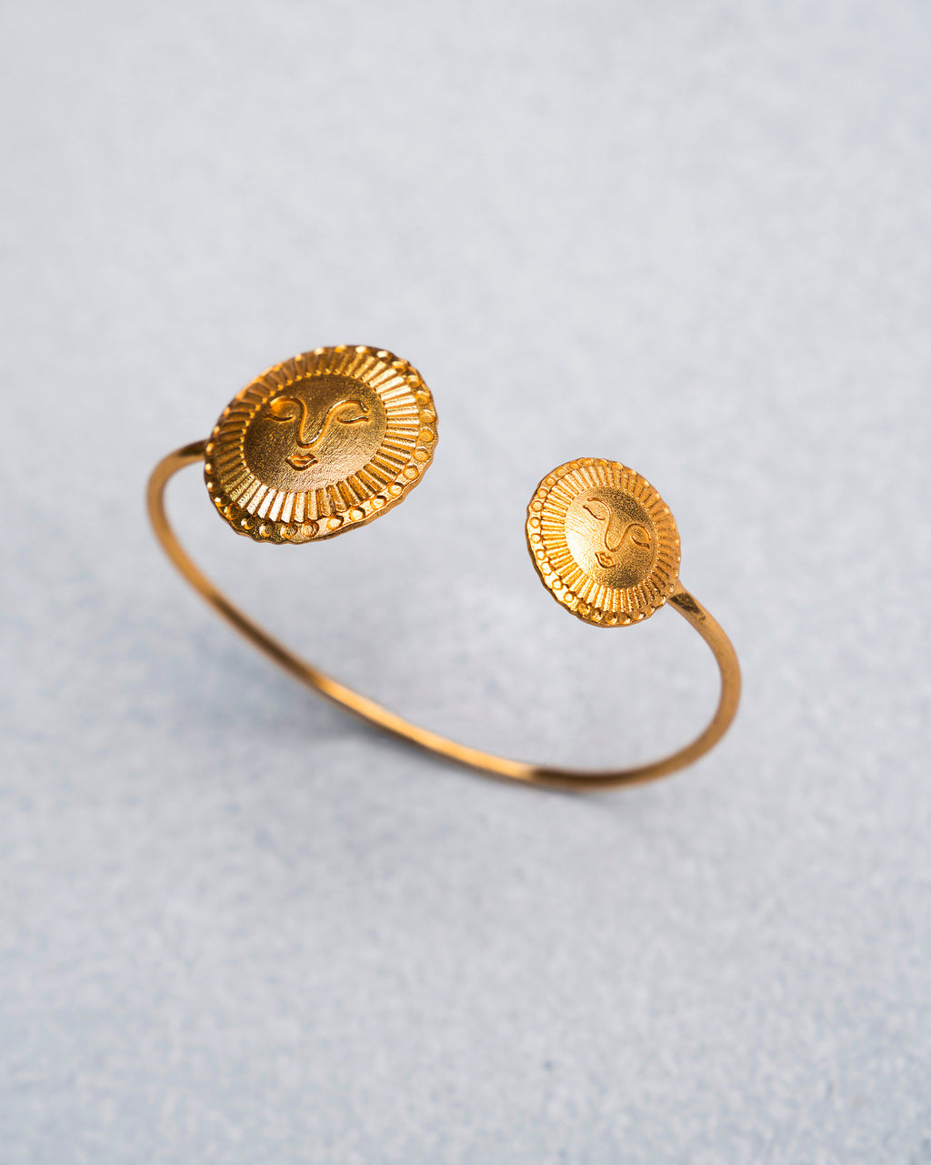 Sunray Cuff - Gold – Nicobar