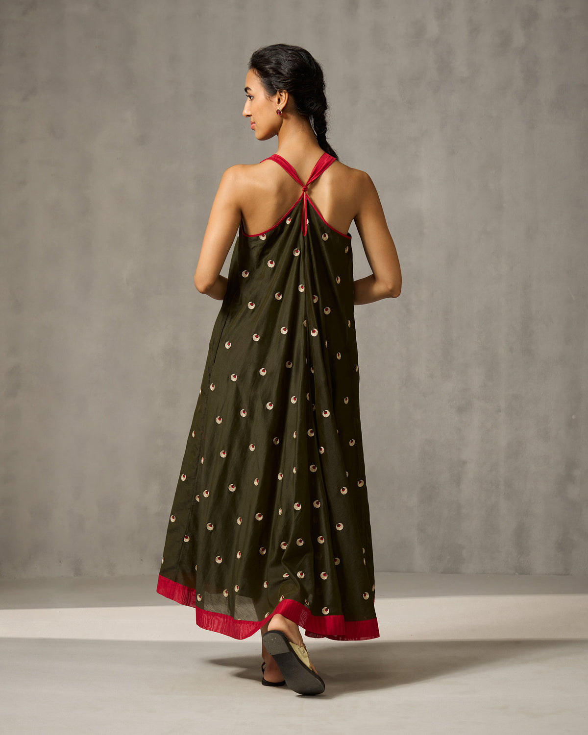 Akira Twist Back Dress - Green & Gold Embroidered – Nicobar